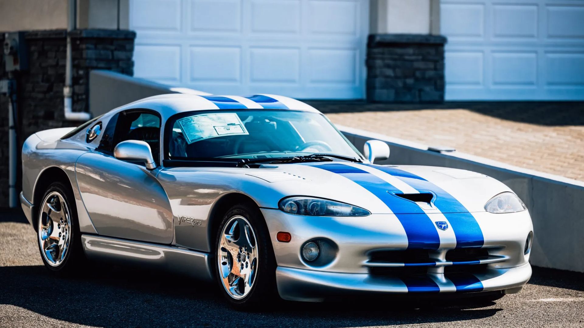 'Time Capsule' 1999 Dodge Viper GTS Coupe Hits the Auction Block ...