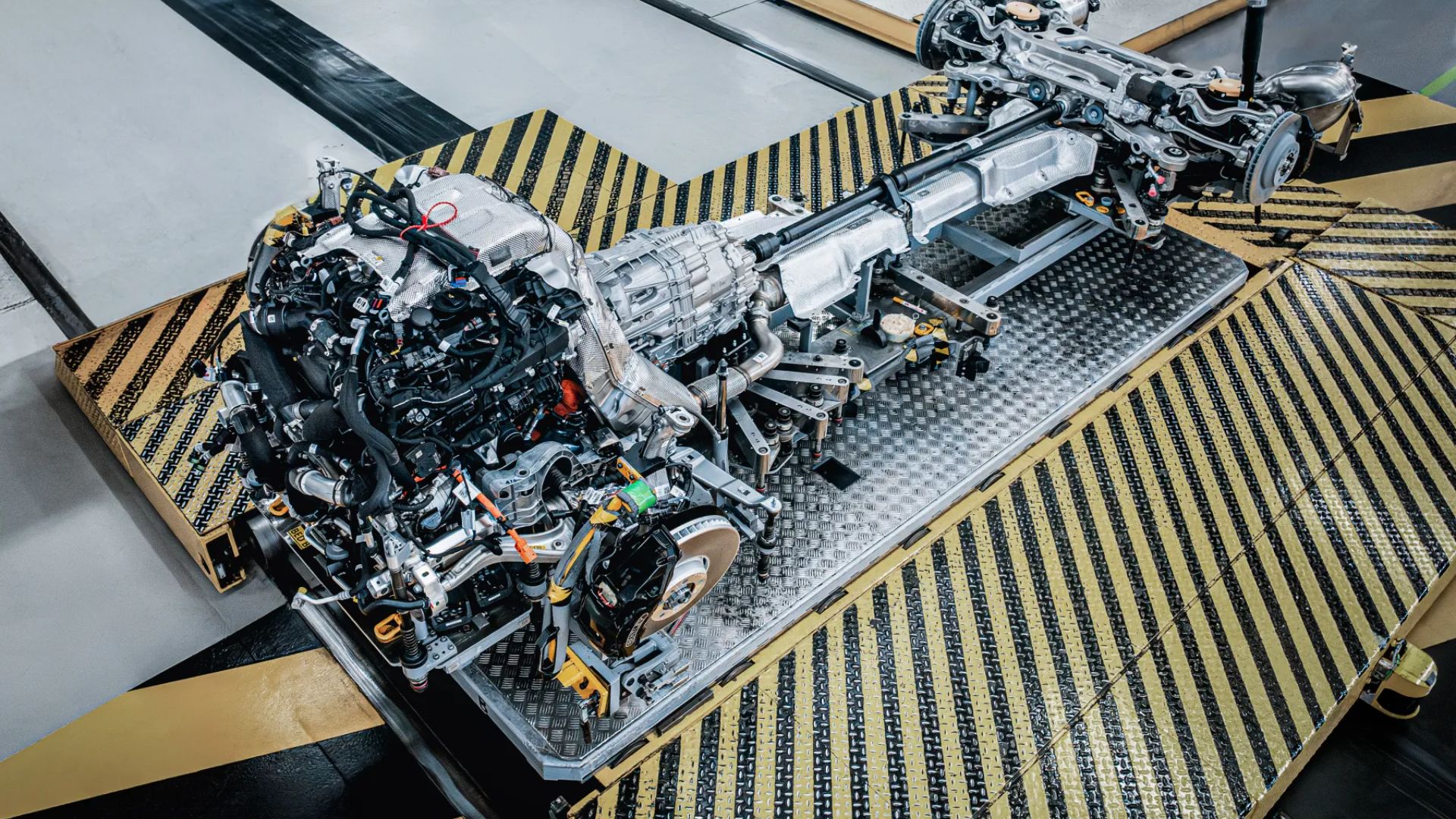Bentley Announces Powerful Hybrid V8 to Replace Iconic W12 Engine ...