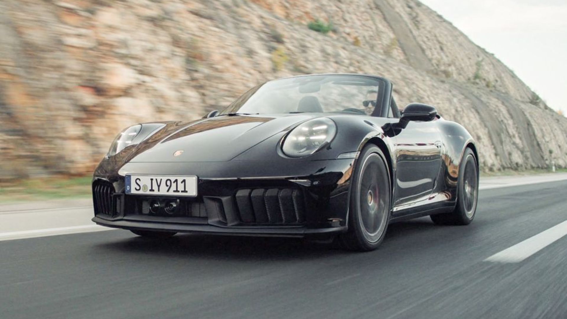 Porsche Unveils First-Ever 911 Hybrid, Starting at $166,895 - Modern ...