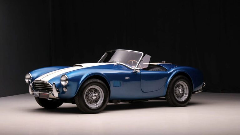 Iconic 1964 Shelby Cobra 289 Mark II Up for Sale - Modern Car Collector
