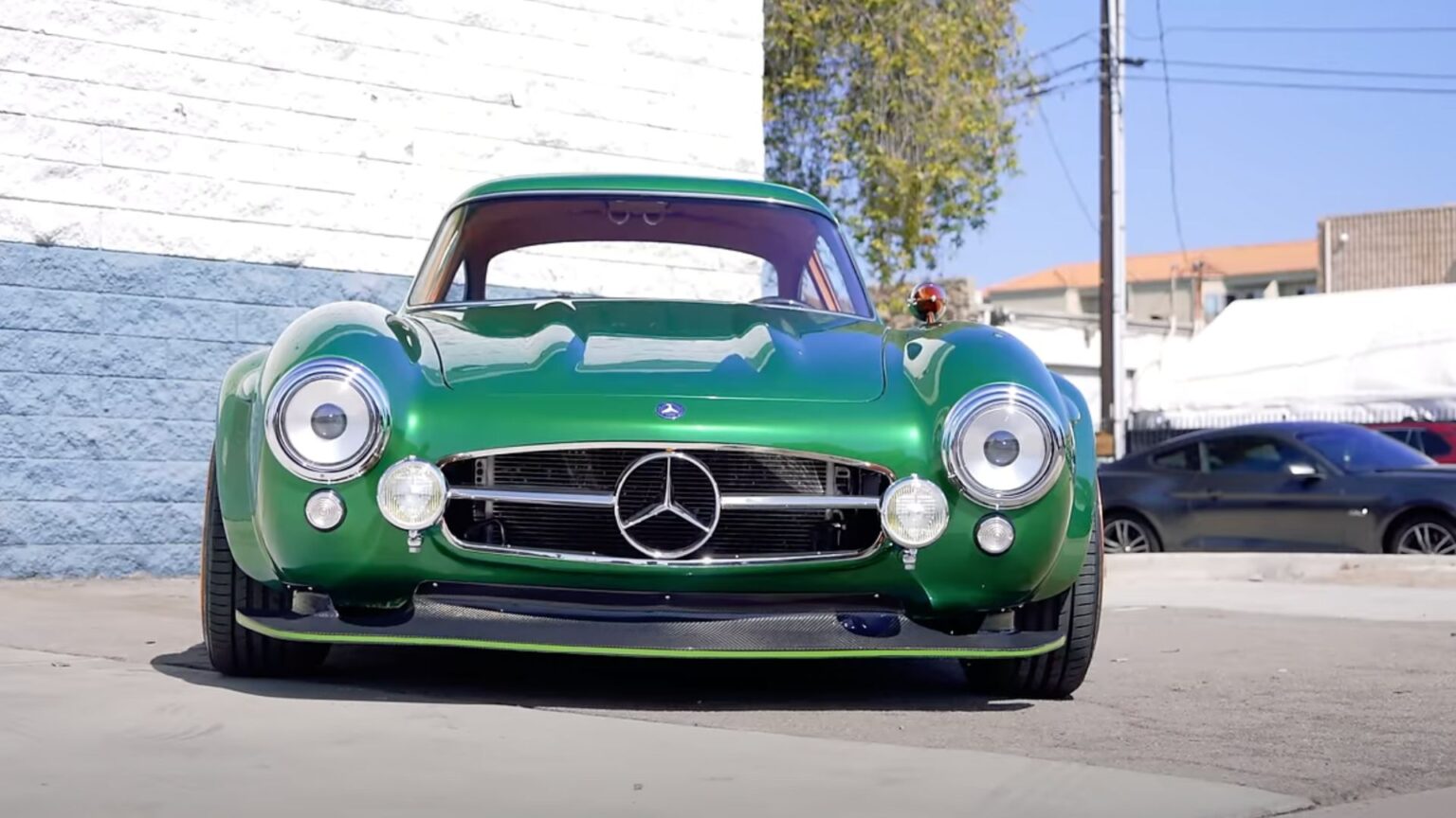 Mercedes 300SL Gullwing Reborn as a $1 Million AMG-Powered Restomod ...