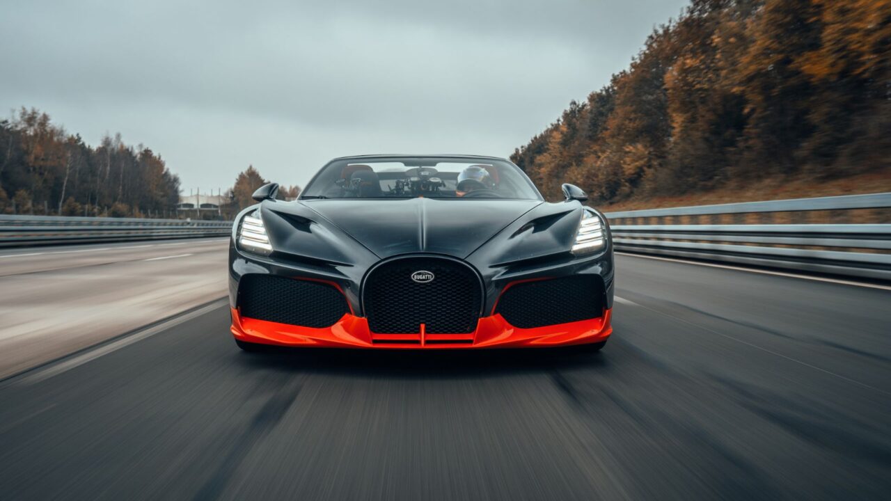 Bugatti W16 Mistral Sets New Top-Speed World Record for Open-Top Cars ...