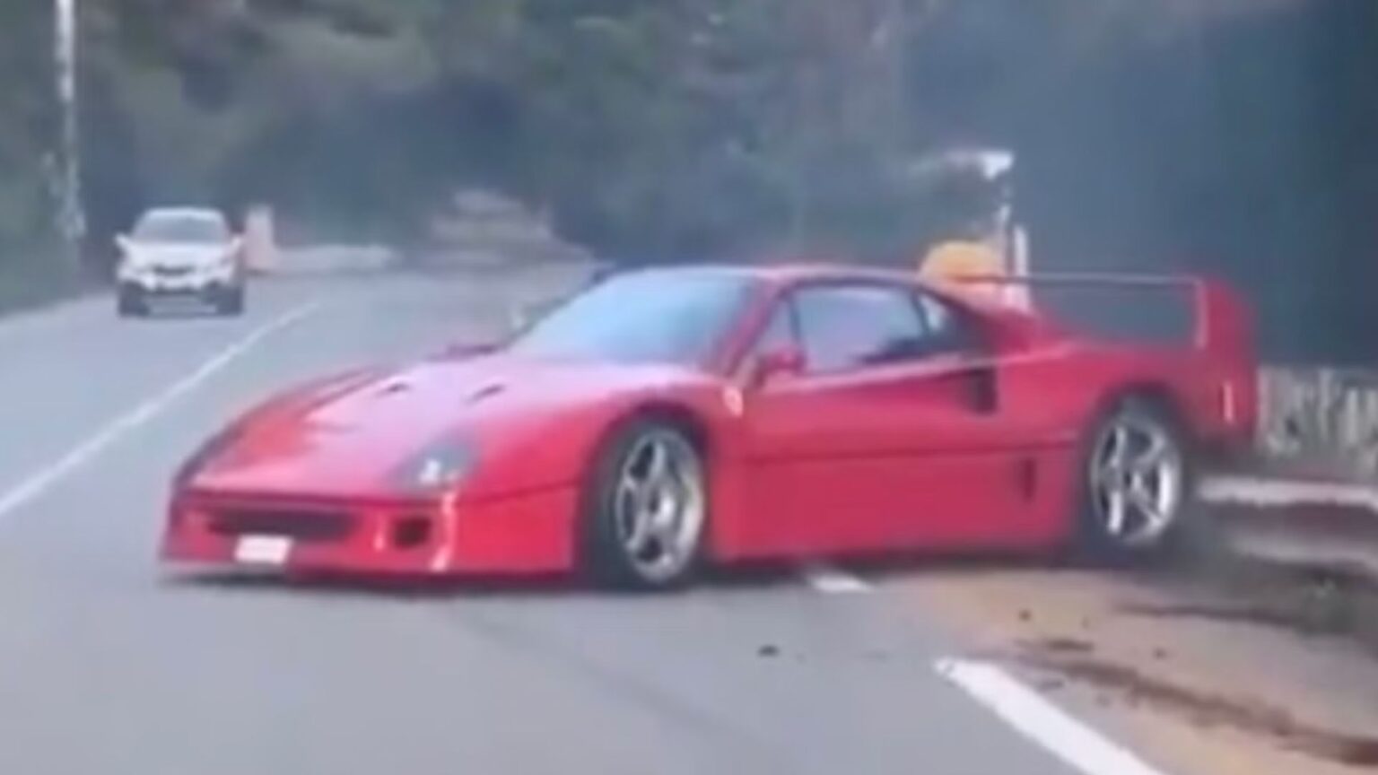 Lando Norris’ Ferrari F40 Damaged in Monaco Crash - Modern Car Collector