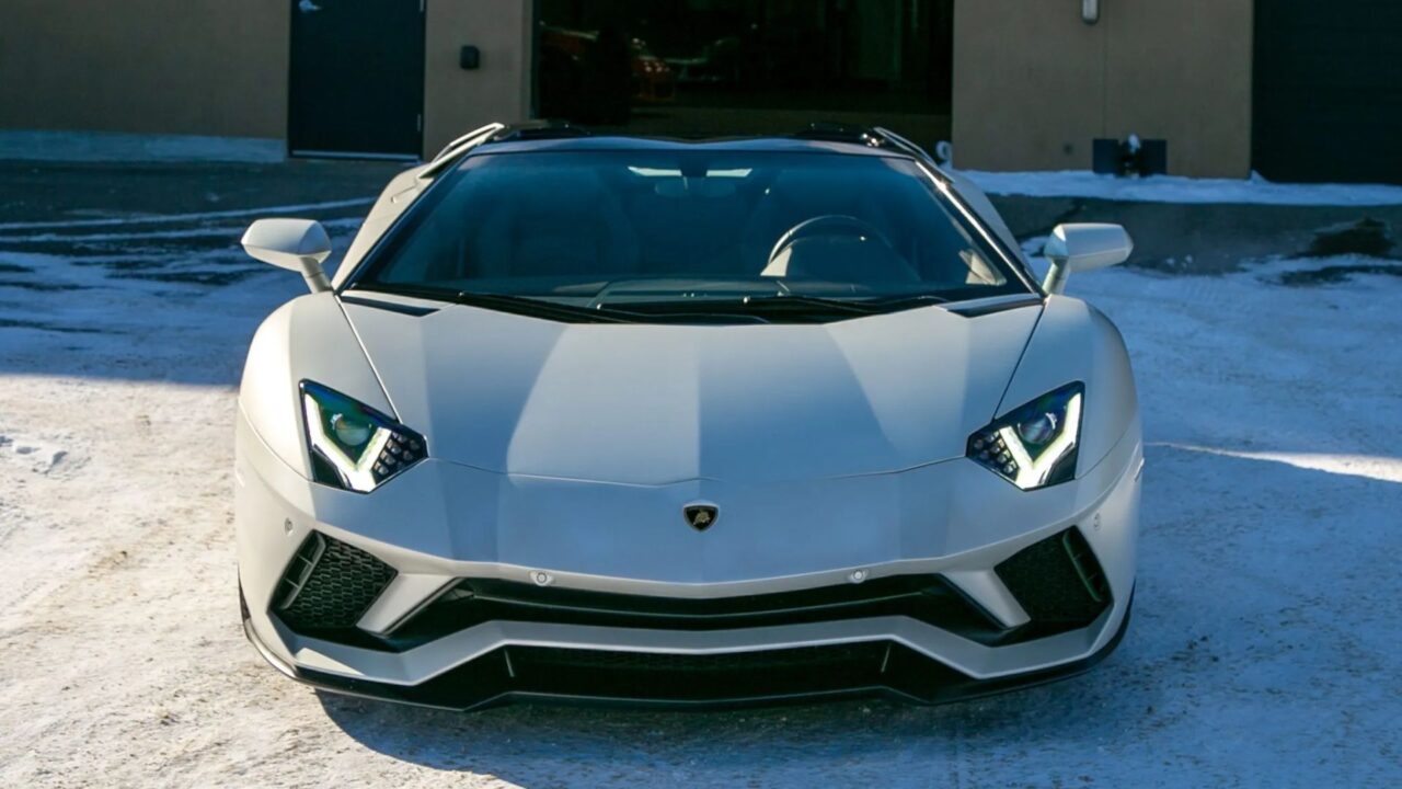 Low-Mileage 2019 Lamborghini Aventador S Roadster - Modern Car Collector