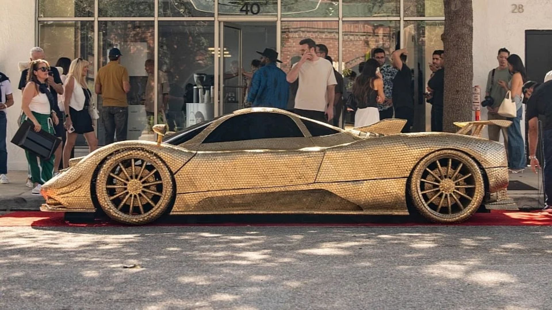 Lionel Messi Pagani Zonda Tribute Crafted from 100,000 Gold Coins ...