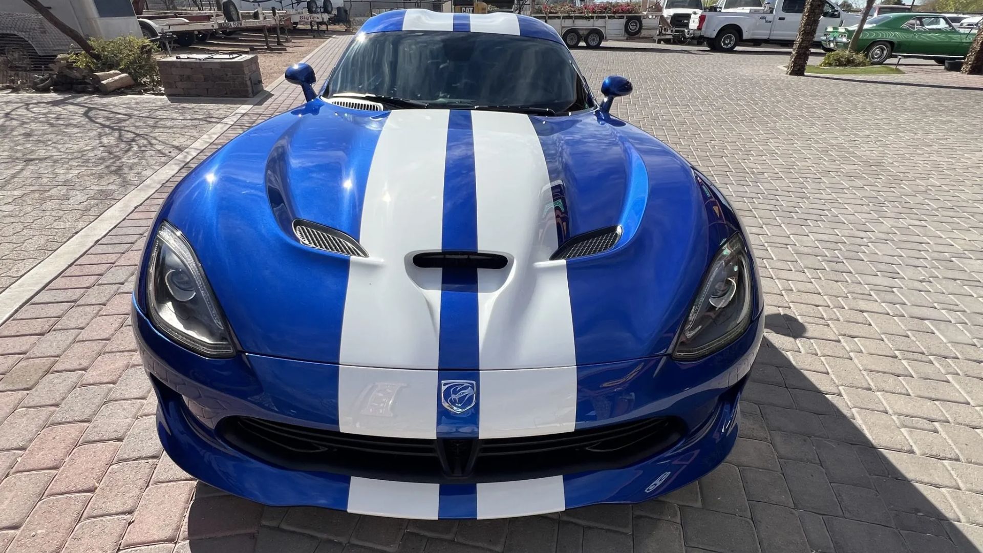 Limited-Edition 2013 SRT Viper GTS: A 640-HP Tribute to American Muscle ...