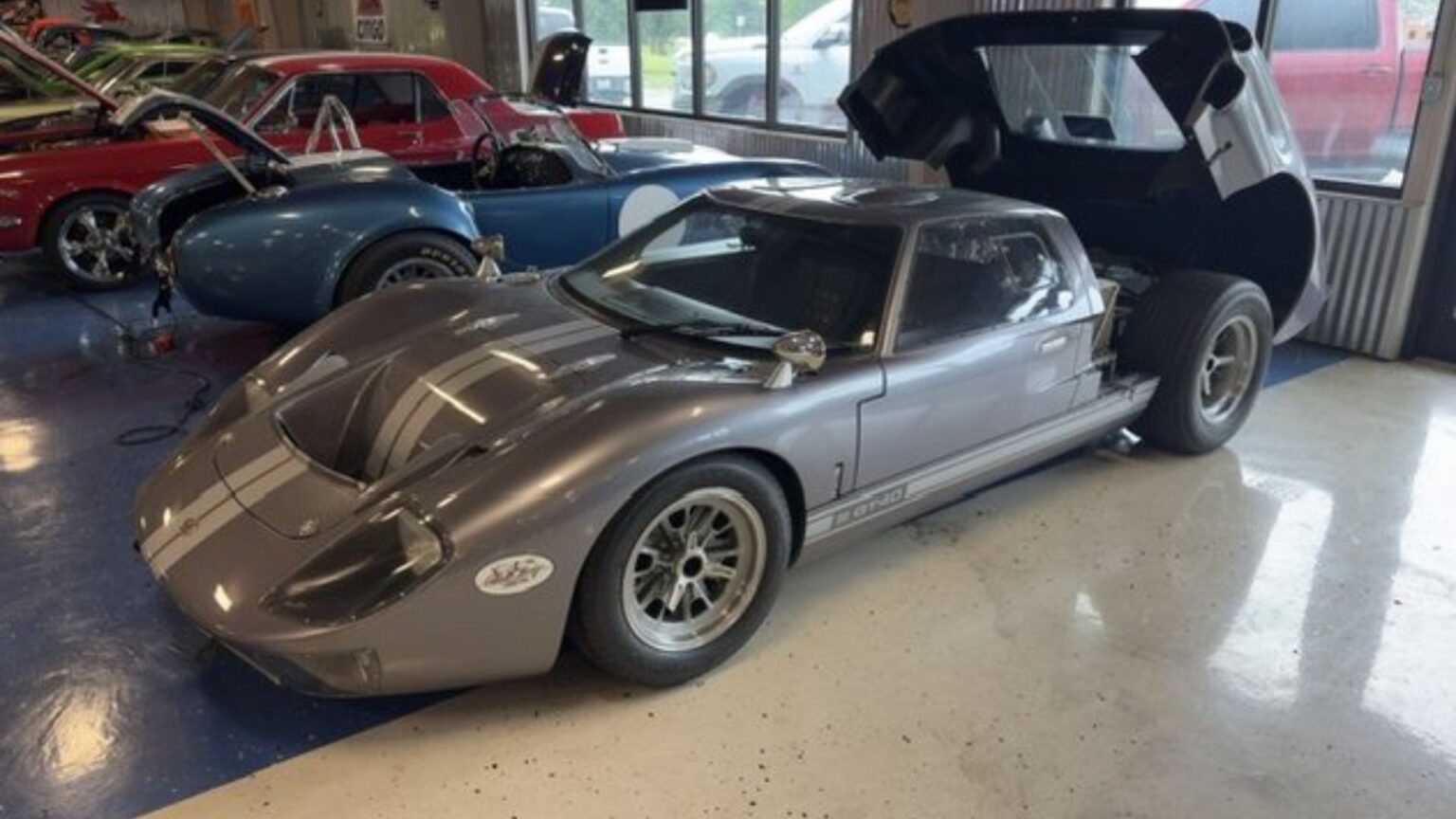 No-Reserve 1966 Shelby GT40 Superformance Continuation from Henderson ...