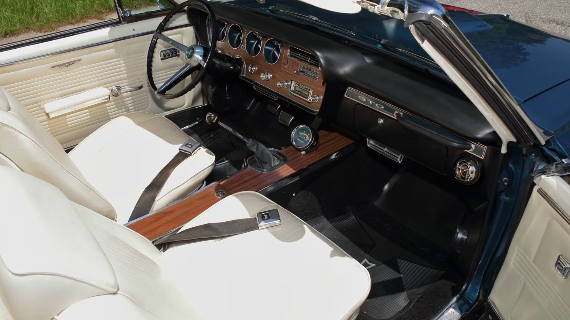 Restored 1967 Pontiac GTO Convertible With Modern LS2 Power Heads to ...