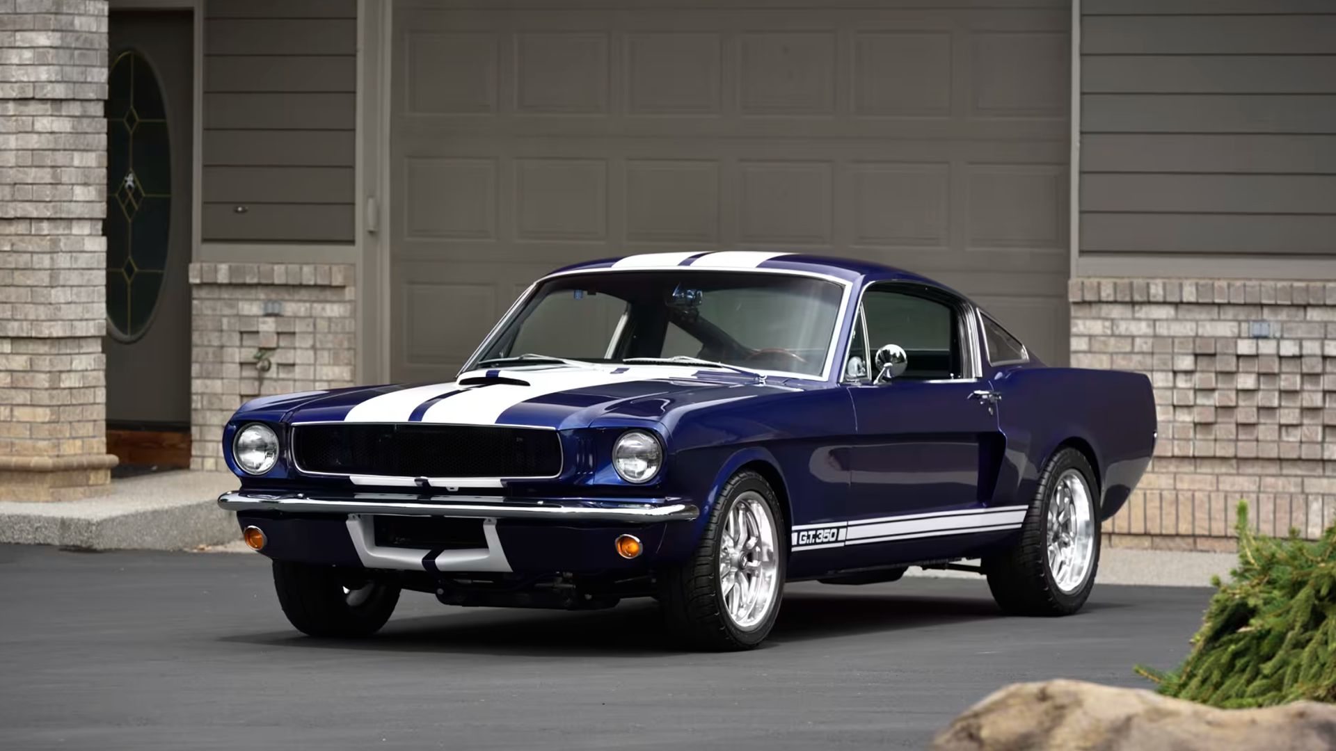Two Custom Mustangs Bring High Style and Horsepower to Mecum’s Monterey ...
