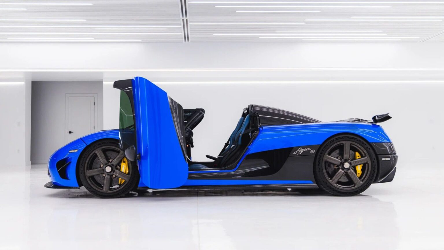 The Stradman’s Legendary Koenigsegg Agera S 'HH' Hits the Market ...