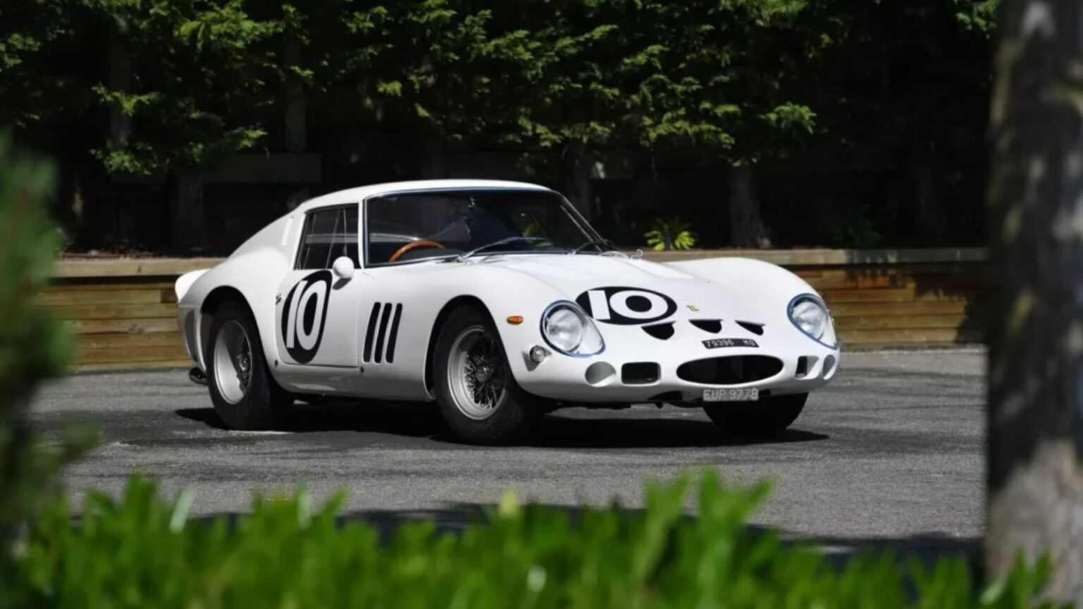 Ferrari 250 GTO Sells for $38.5 Million, Falls Short of Previous ...